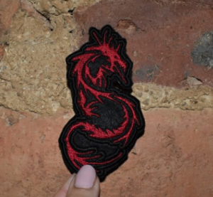 Red dragon patch – Birds Yard
